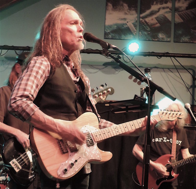 Looking back 50 years: Jim Messina revisits a better sounding Poco ...